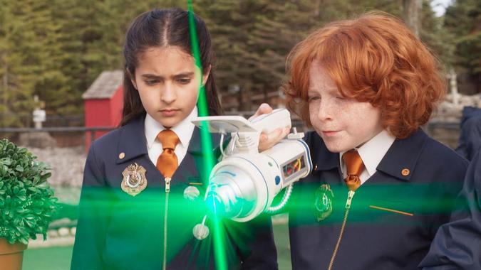Odd Squad - The Third Annual Minigolf Tournament Video | PBS KIDS