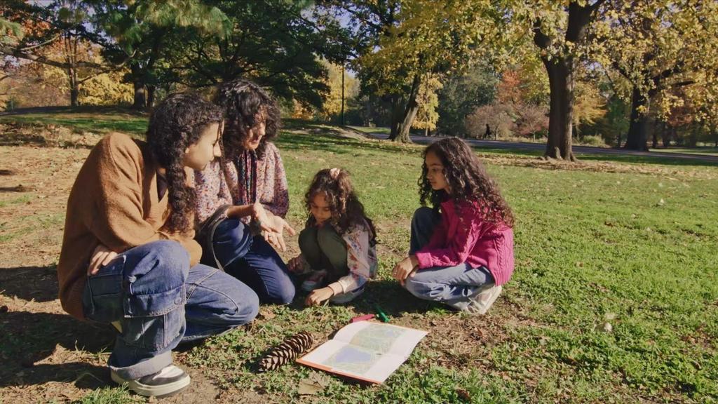 PBS KIDS Celebrates Hispanic and Latino Heritage Month! Video ...