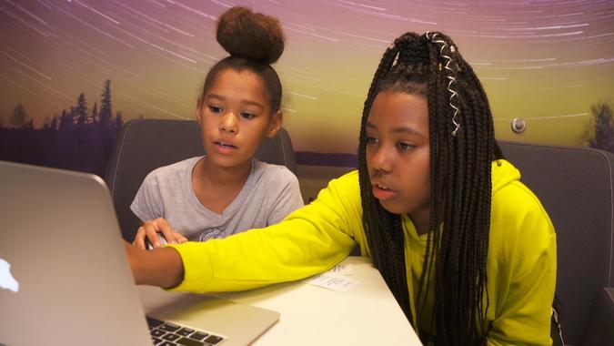 SciGirls - Code Pilot and Navigator Video | PBS KIDS