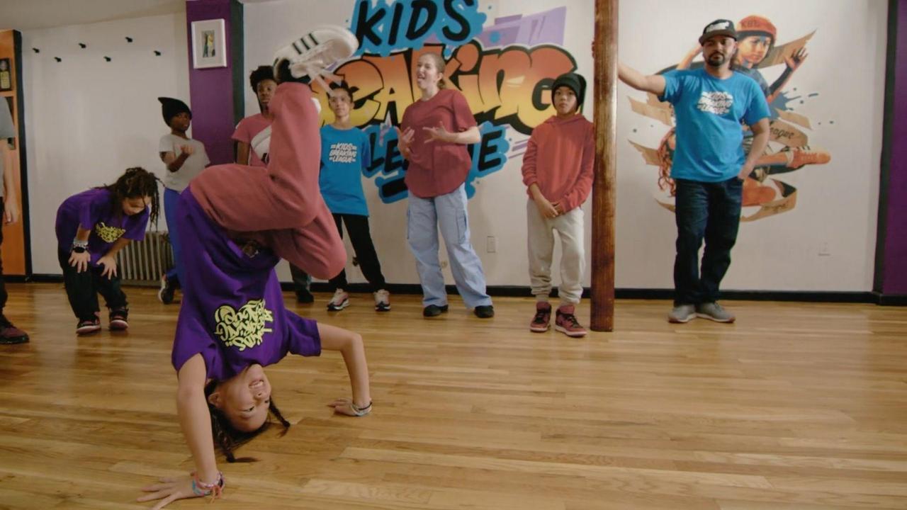 Alma's Way - Songs & Dancing Video Collection | Videos | PBS KIDS