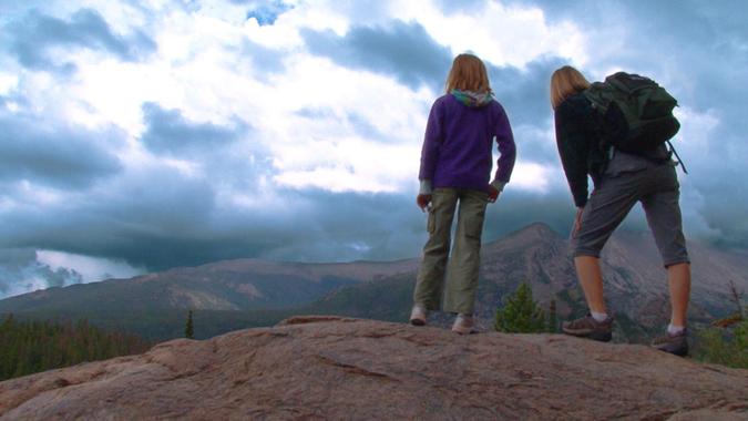 Plum Landing - Mountain Face-Off Video | PBS KIDS